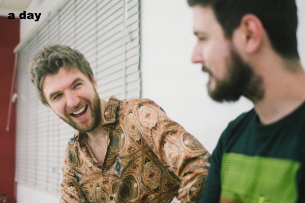 Kodaline : วงดนตรีที่เปลี่ยนเรื่องจริงเป็นเพลงเศร้า และเปลี่ยนเพลงเศร้า ...