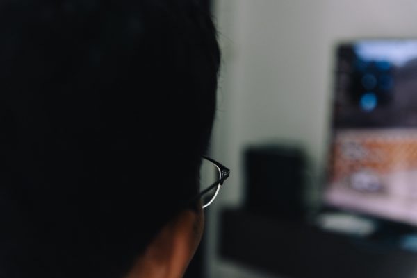 "ถ้าจะทำให้เกมเป็นอาชีพ คุณต้องบาลานซ์โลกของเกมและความเป็นจริง" ยีน ...