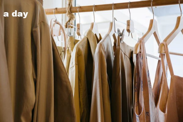 H I D E Selected Shop h-i-d-e-selected-shop
