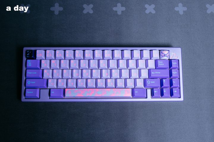 ชีวะวัฒน์ หอรุ่งเรือง นักสะสมผู้ครอบครอง custom keyboard มากกว่า 90 ตัว