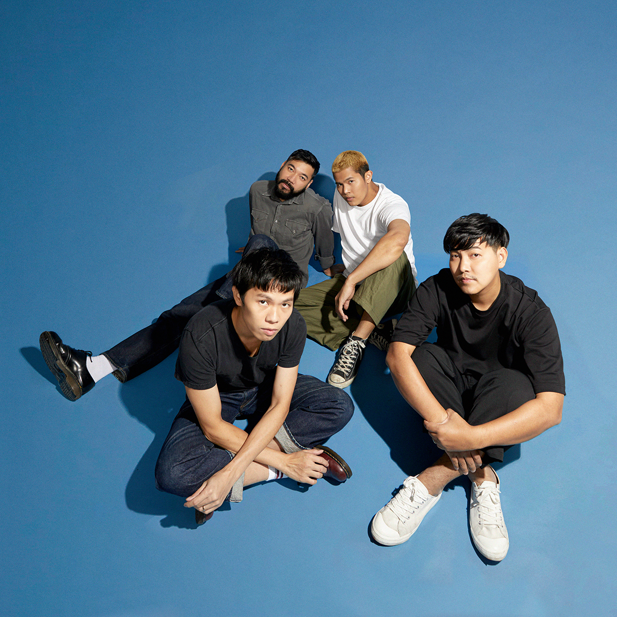 HENS วงดนตรีน้องใหม่ของนักดนตรีมืออาชีพที่ทำเพลงมานานกว่า 10 ปี