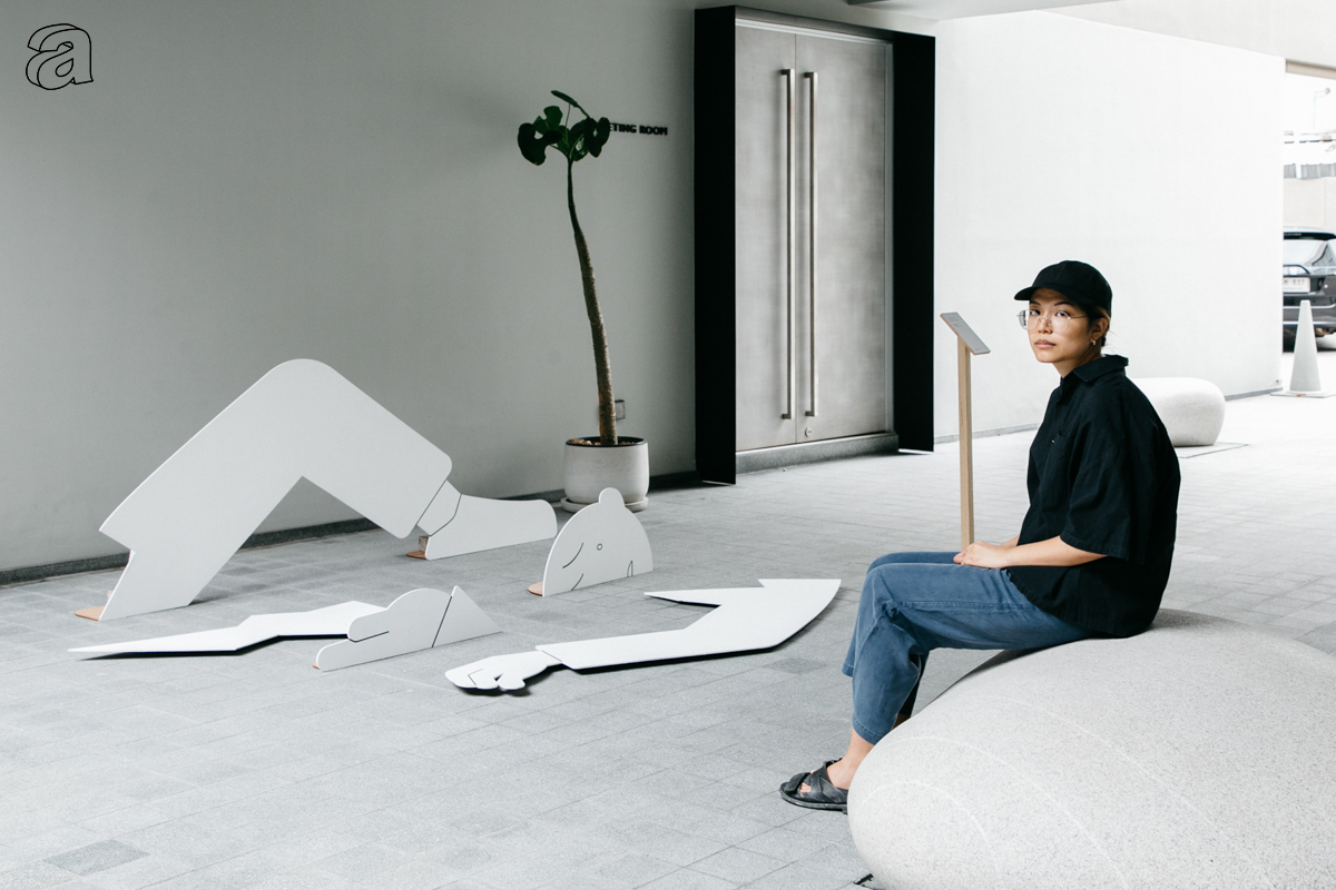 tête–a–tête นิทรรศการเดี่ยวครั้งแรกในชีวิตของ TUNA DUNN