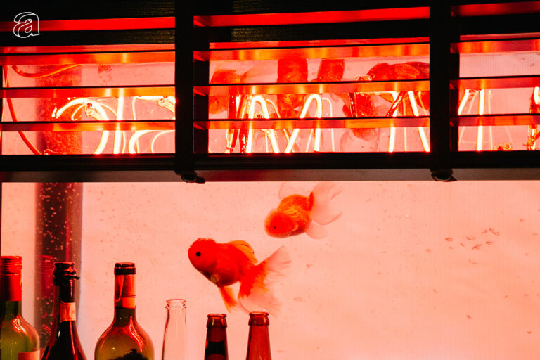 OFTR บาร์ที่คนดู One for the Road จบต้องมา