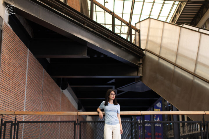 ฐาปณี หลูสุวรรณ ผู้กำกับ Blue Again และเรื่องราวของคนนอก